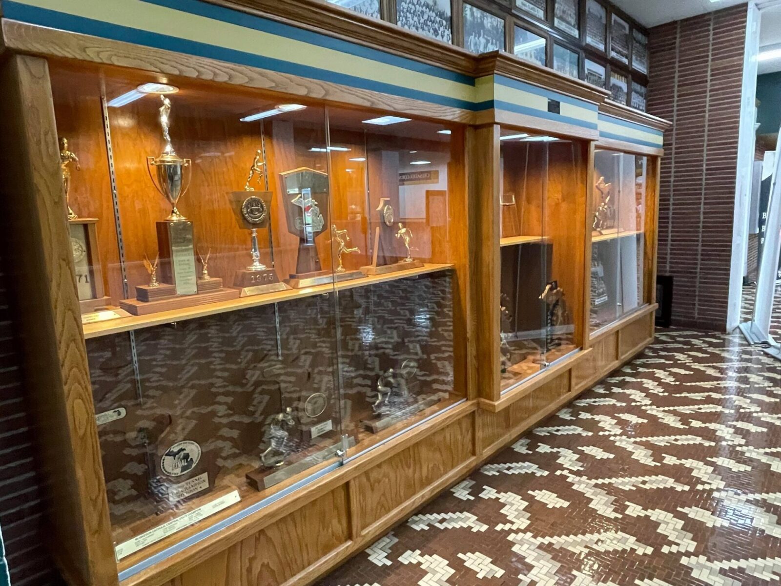 Continuity, family hallmarks of Muskegon Catholic Central football in ...