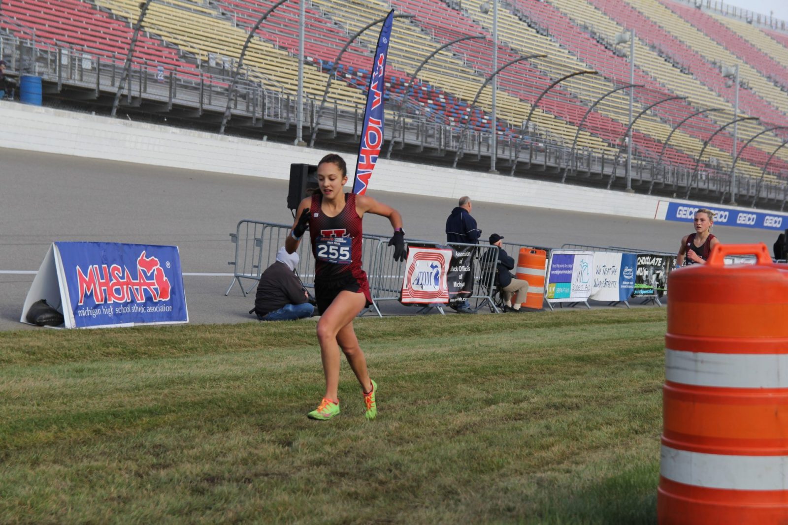 CatchMark Profile of the Week: Hart cross country keeps winning big ...