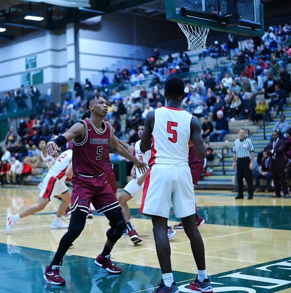 Son of Muskegon Heights Police Chief making his mark for Muskegon High ...