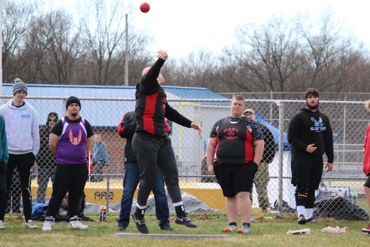 Hart senior Kellen Kimes new state-record holder in weight throw; ranks ...