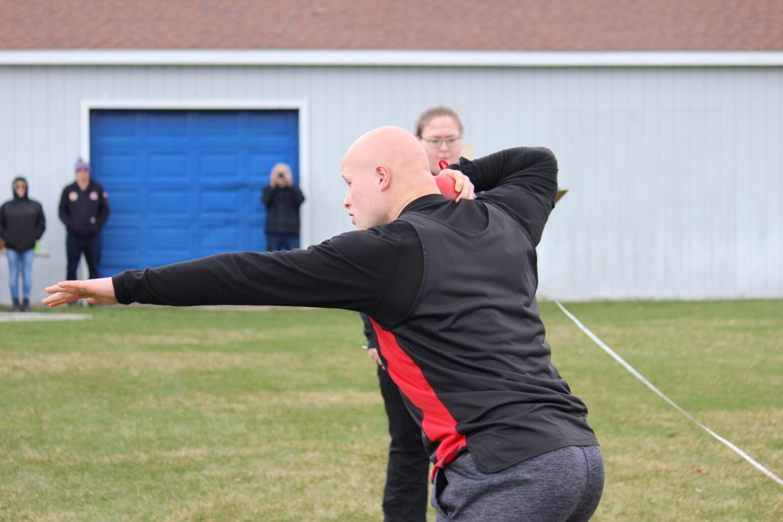 Hart senior Kellen Kimes new state-record holder in weight throw; ranks ...