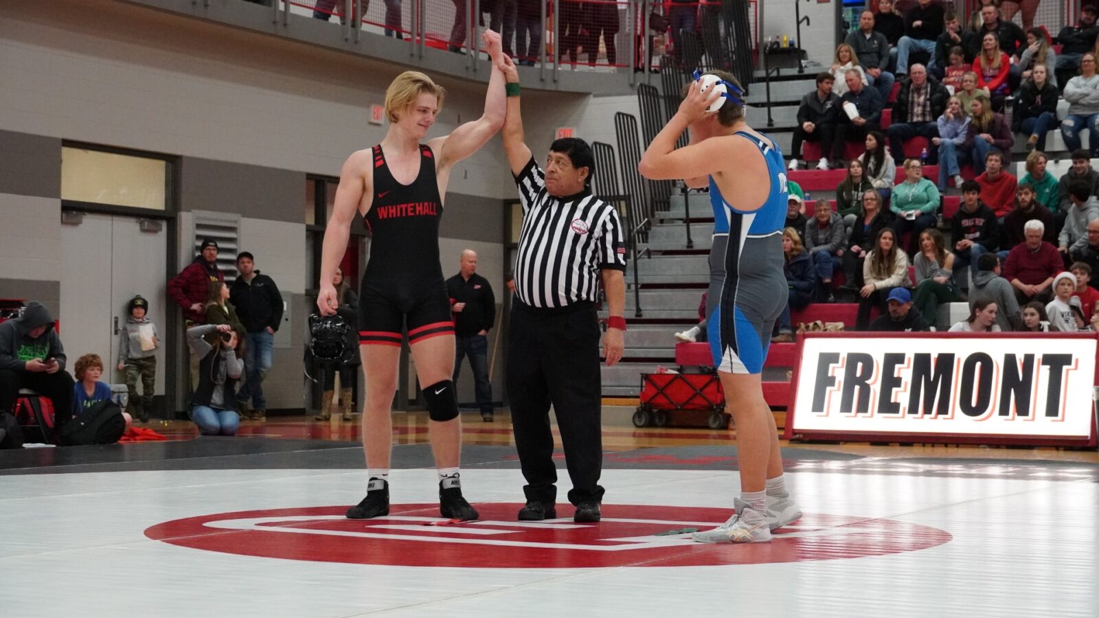 Zeerip father, sons square off as coaches in wrestling dual (Dec. 14 ...