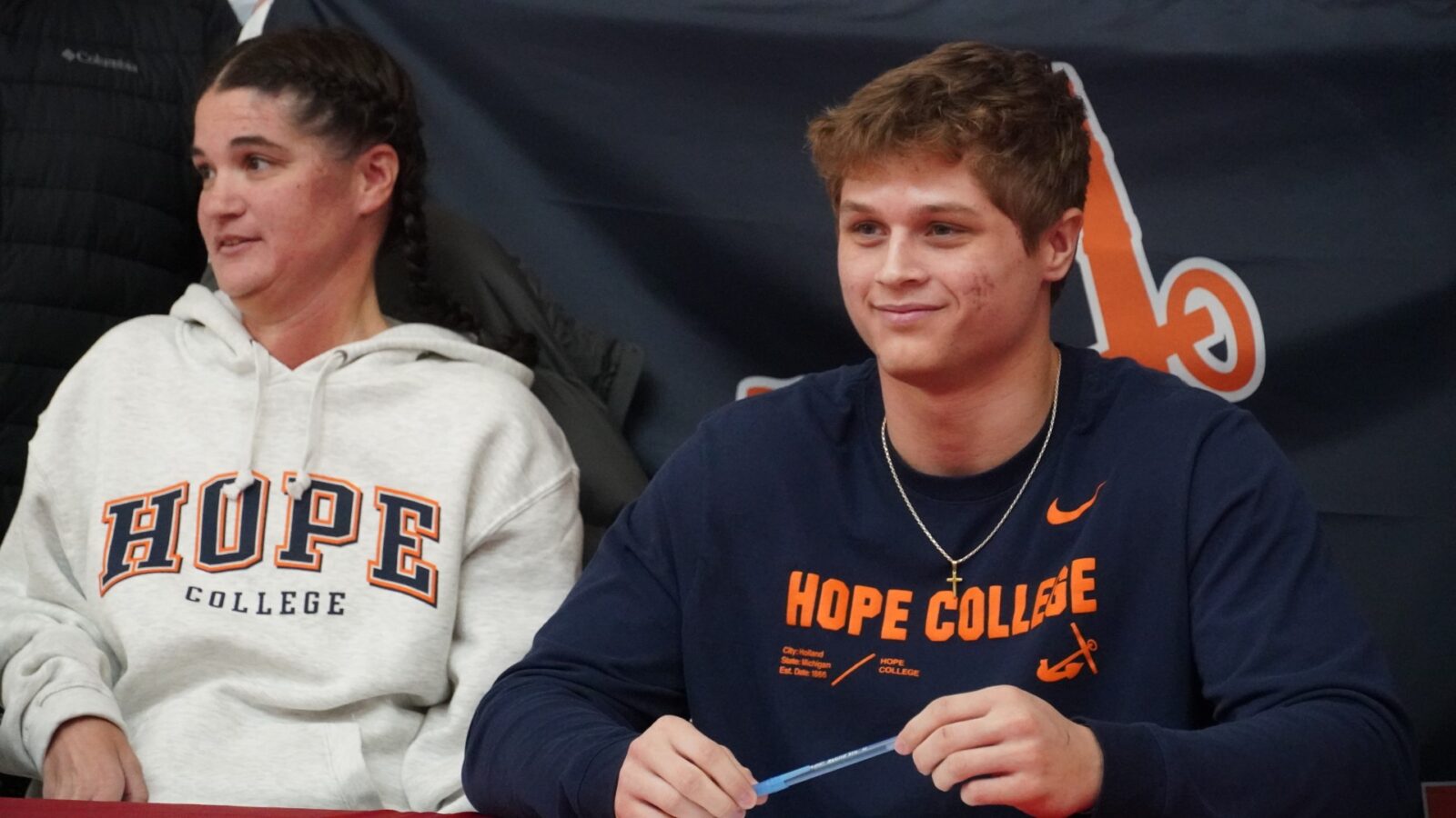 Whitehall football’s Jaiden Altgilbers, Nate Bolley headed for Hope ...