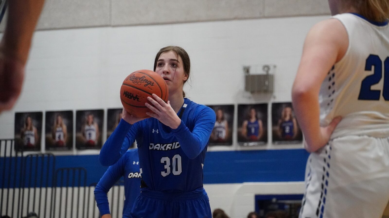 Hot-shooting Anna Lundquist powers Oakridge past Ravenna - CatchMark Sports