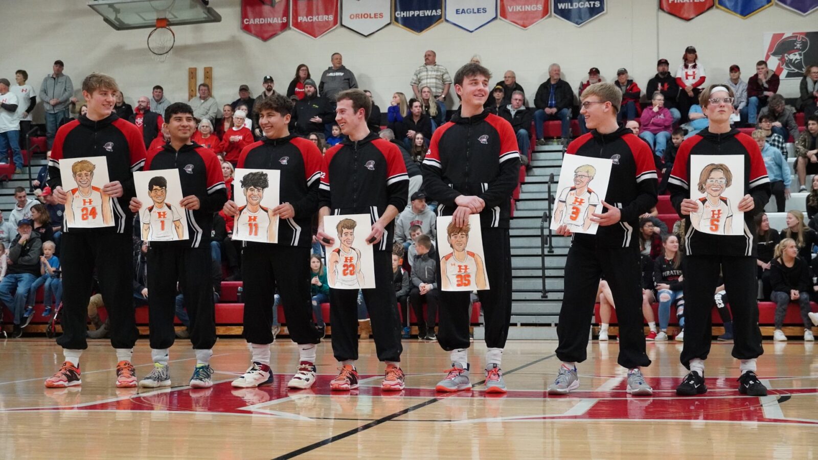 Hart’s boys basketball team joins title party, celebrates first league ...
