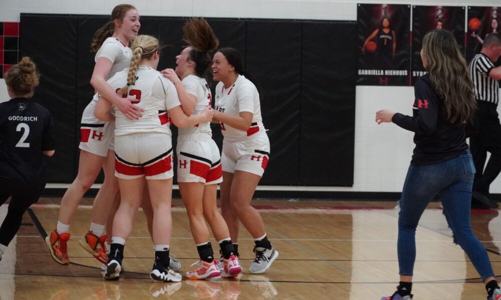 See 2023 girls regional basketball results for West Michigan Conference ...