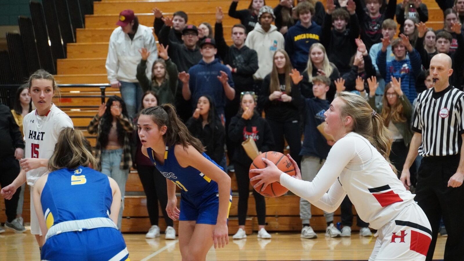 Hart girls lock down NorthPointe Christian, get shot at Kent City in ...