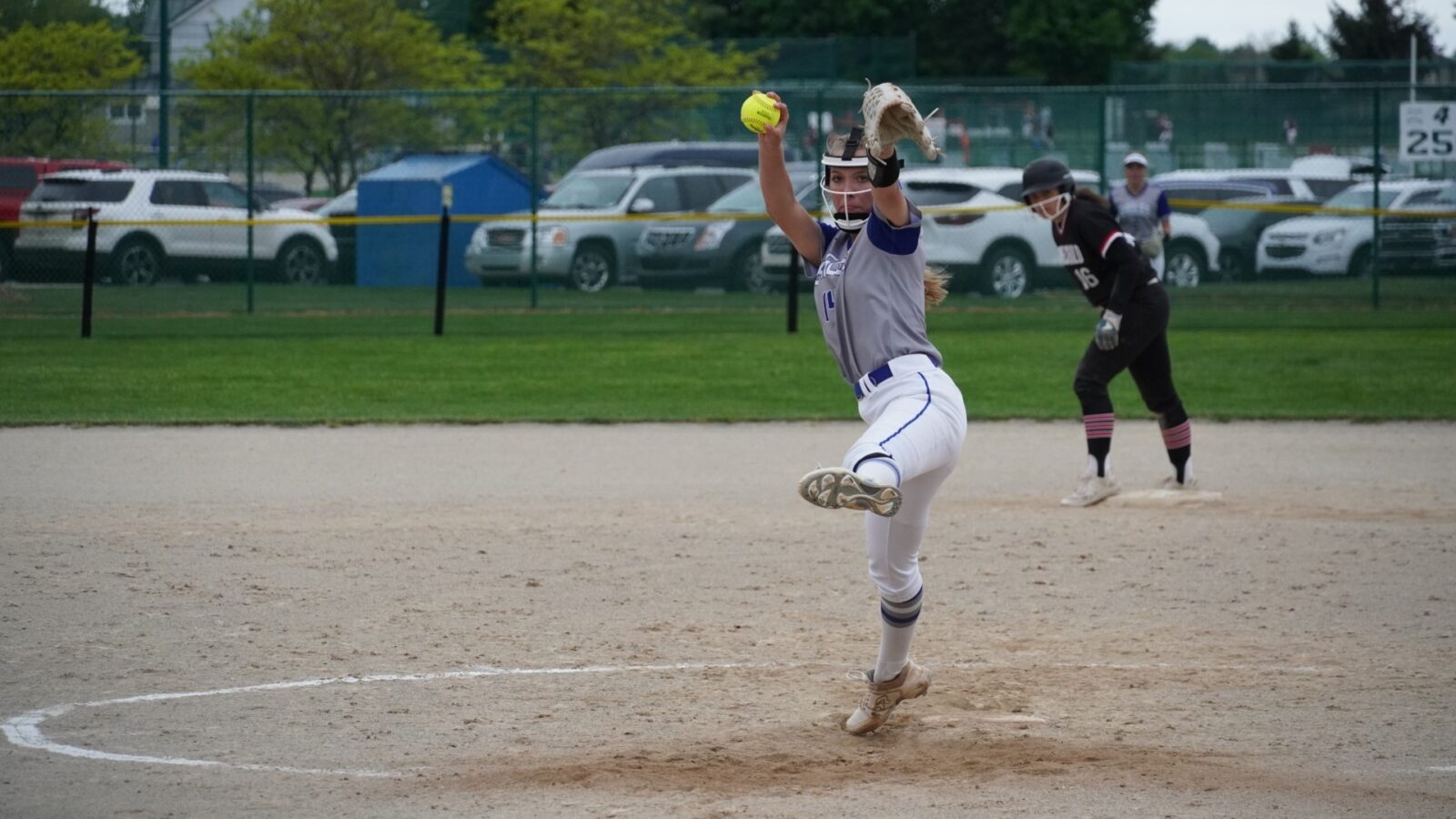 Oakridge, Ravenna softball teams sharpen edges at Blue Chip Best of ...