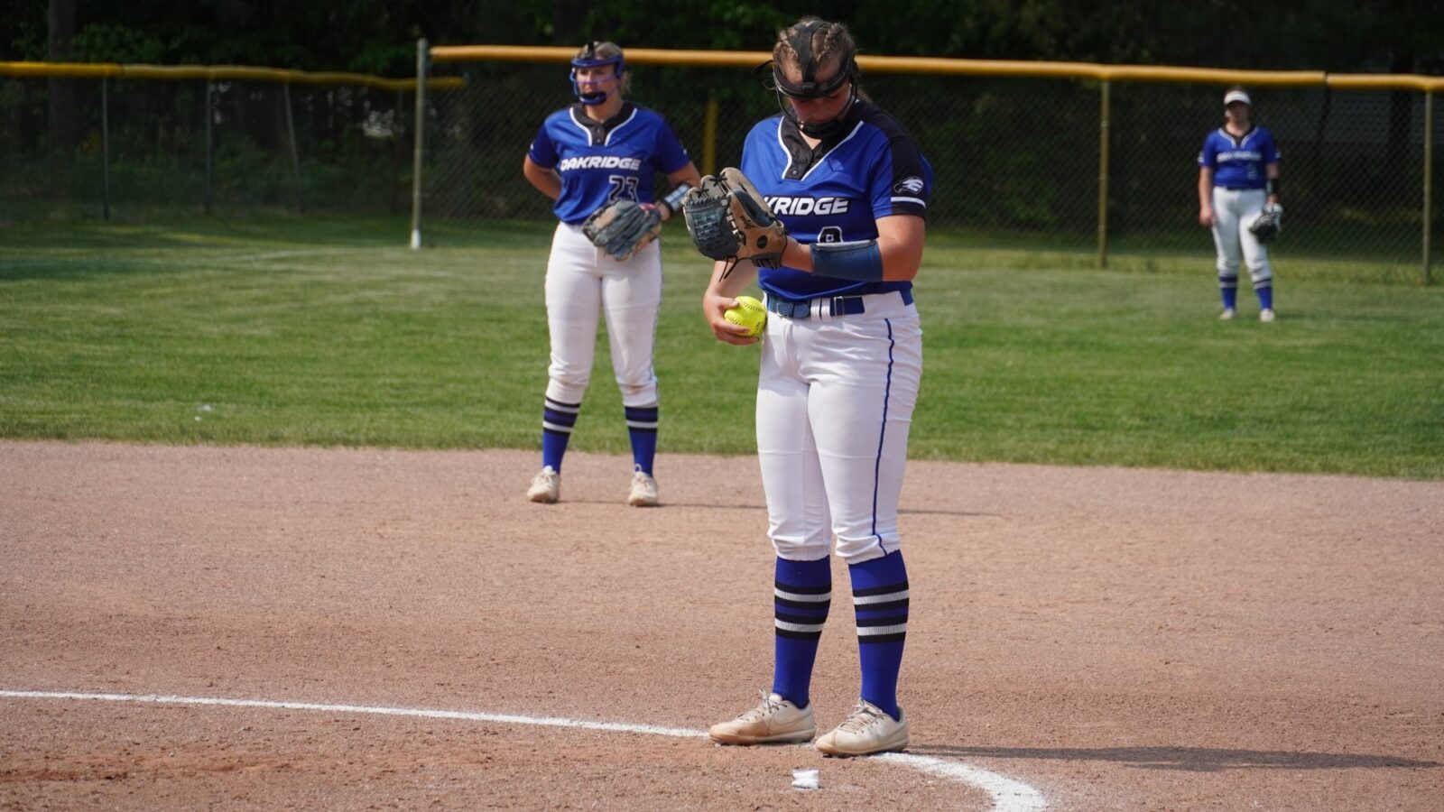 Oakridge softball: 6 homers in 1 inning, 47 this season; 7 straight ...