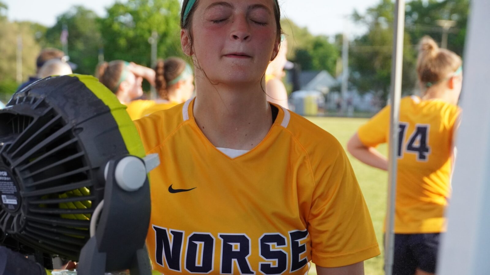 Broken arm, not broken spirit: Sam Johnson leads North Muskegon to ...