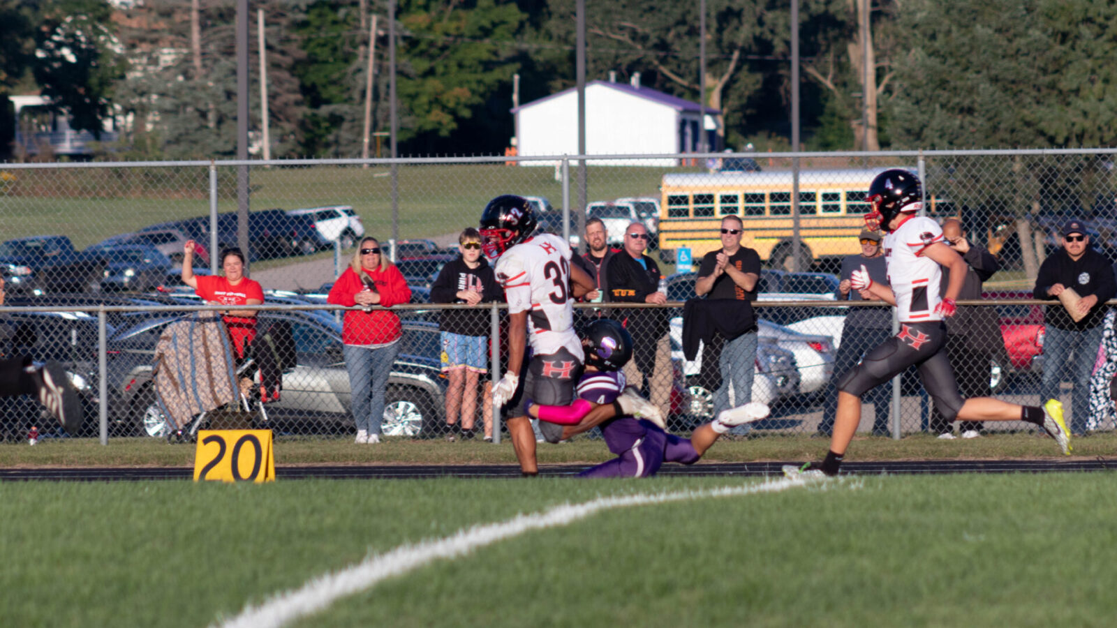 Hart keeps upper hand over rival Shelby with ‘Blood, Sweat & Tears ...