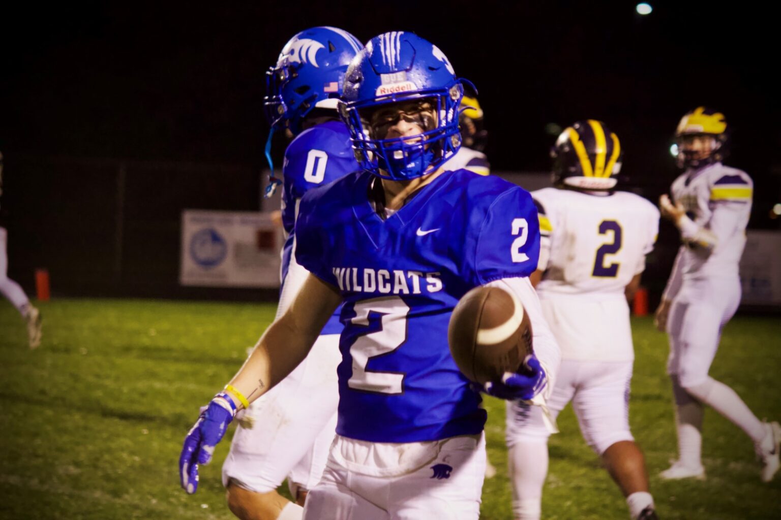 Adam Baird powers Montague to key football victory over ranked Manistee ...