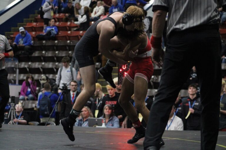 Whitehall wrestling team finishes Division 3 state runner-up for second ...