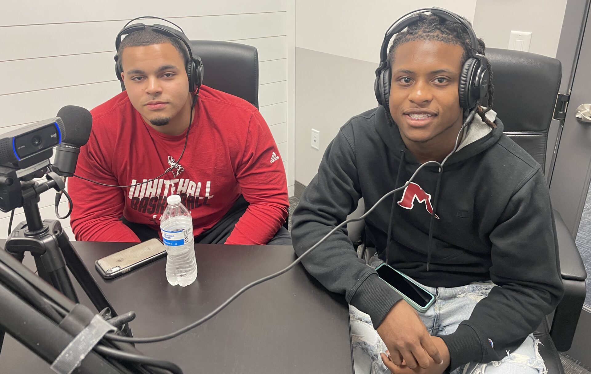 Watch state champion QB and bench-press strongman on podcast ...